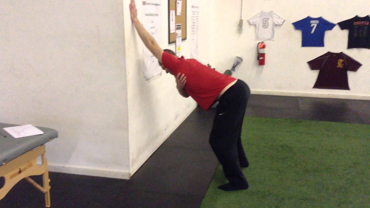 Wall Lat Stretch - YouTube