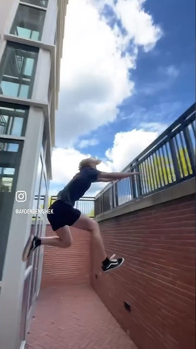 #freerunner #parkourgym #freerunning #acrobatics #parkour #tricking # ...