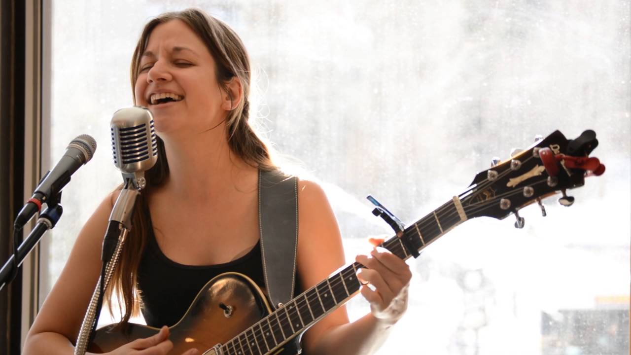 Riley Ann: one-woman band - YouTube