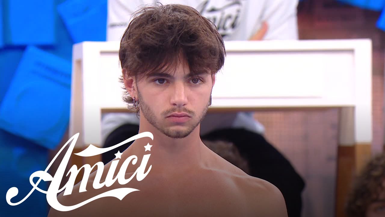 Amici 23 - Nicholas - Carmina Burana - YouTube