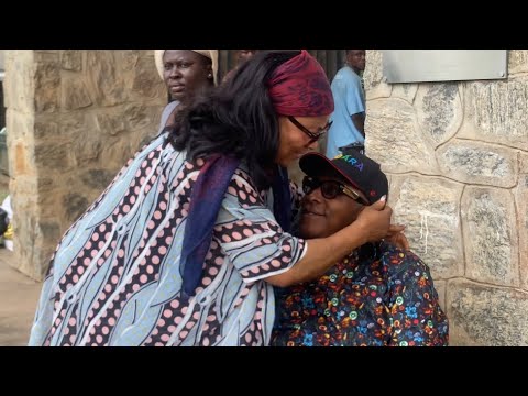 SOLA SOBOWALE GREETS OGA BELLO AT THE MOVIE LOCATION OF ORI REBIRTH ...