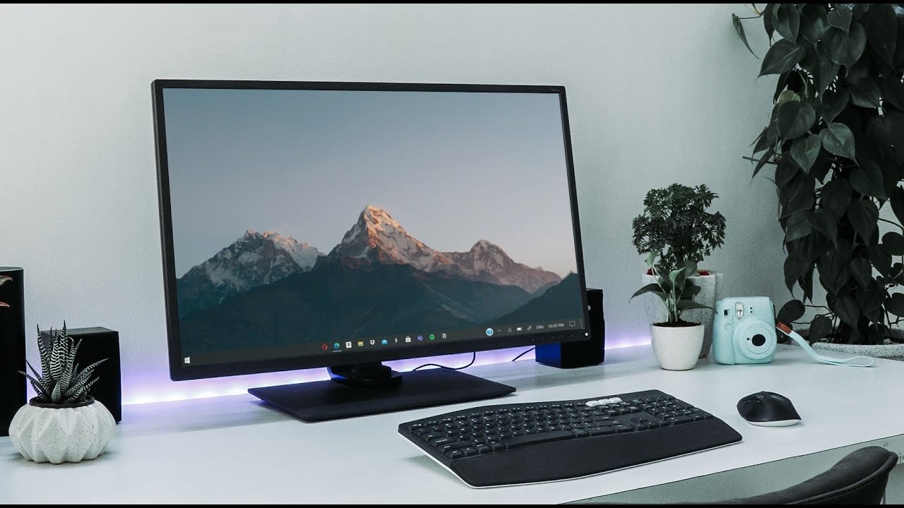 Super clean desktop design -Aditya Giri - YouTube