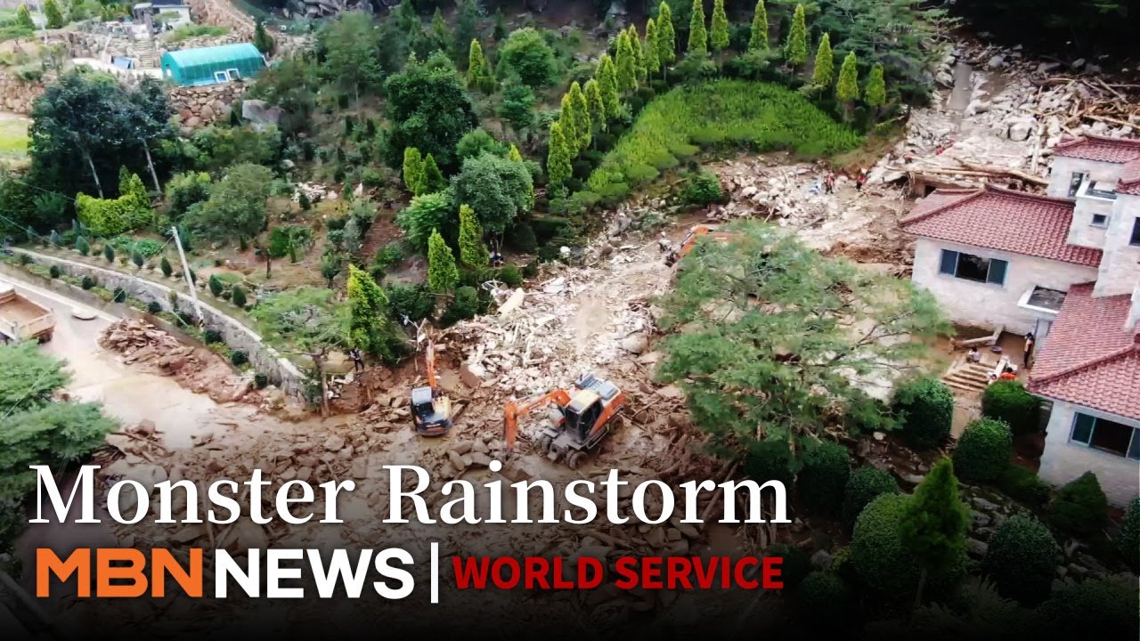 Monster Rainstorm Sweeps Through the Korean Peninsula - YouTube