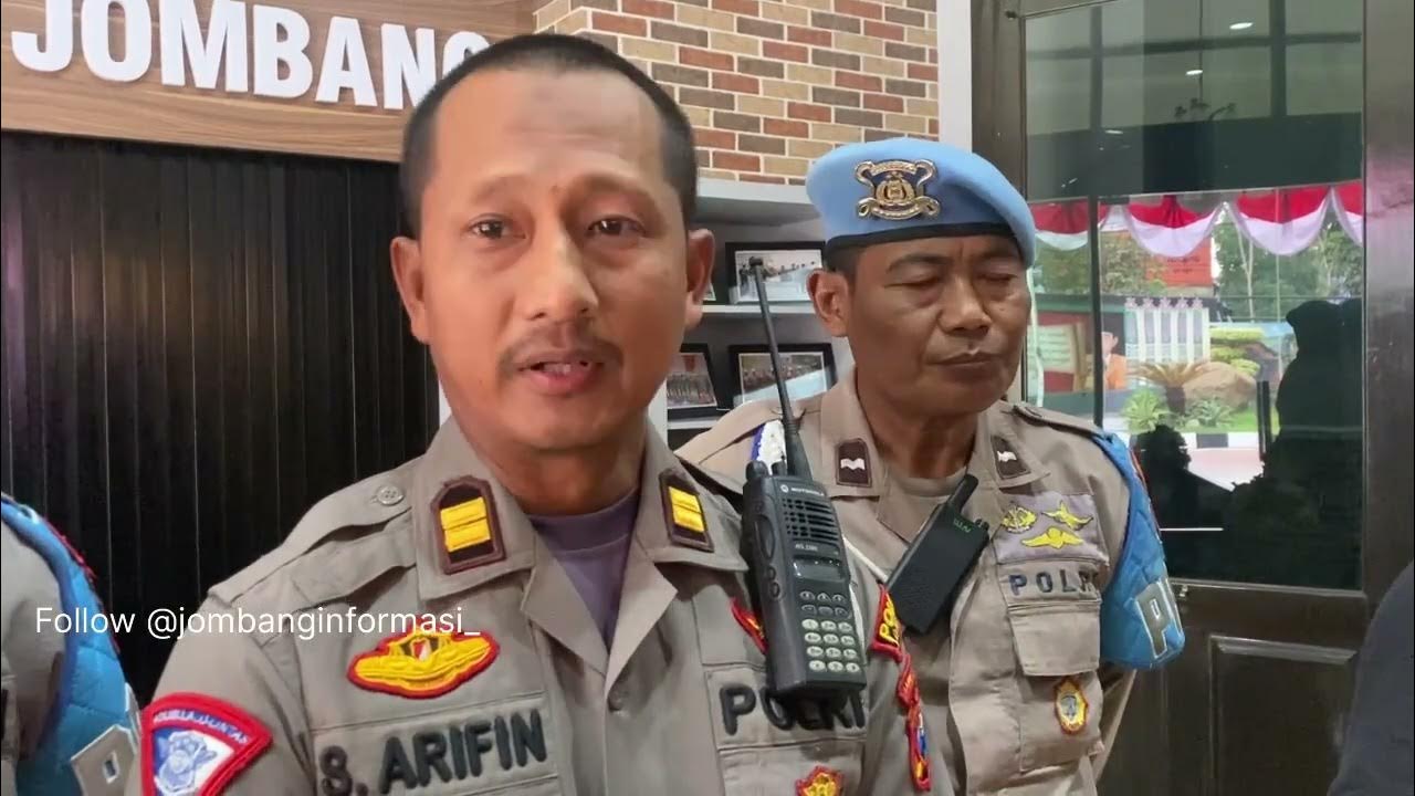 Gerebek Balap Liar, Polisi Amankan Puluhan Motor dan Pelaku Balap Liar di Perak Jombang - YouTube