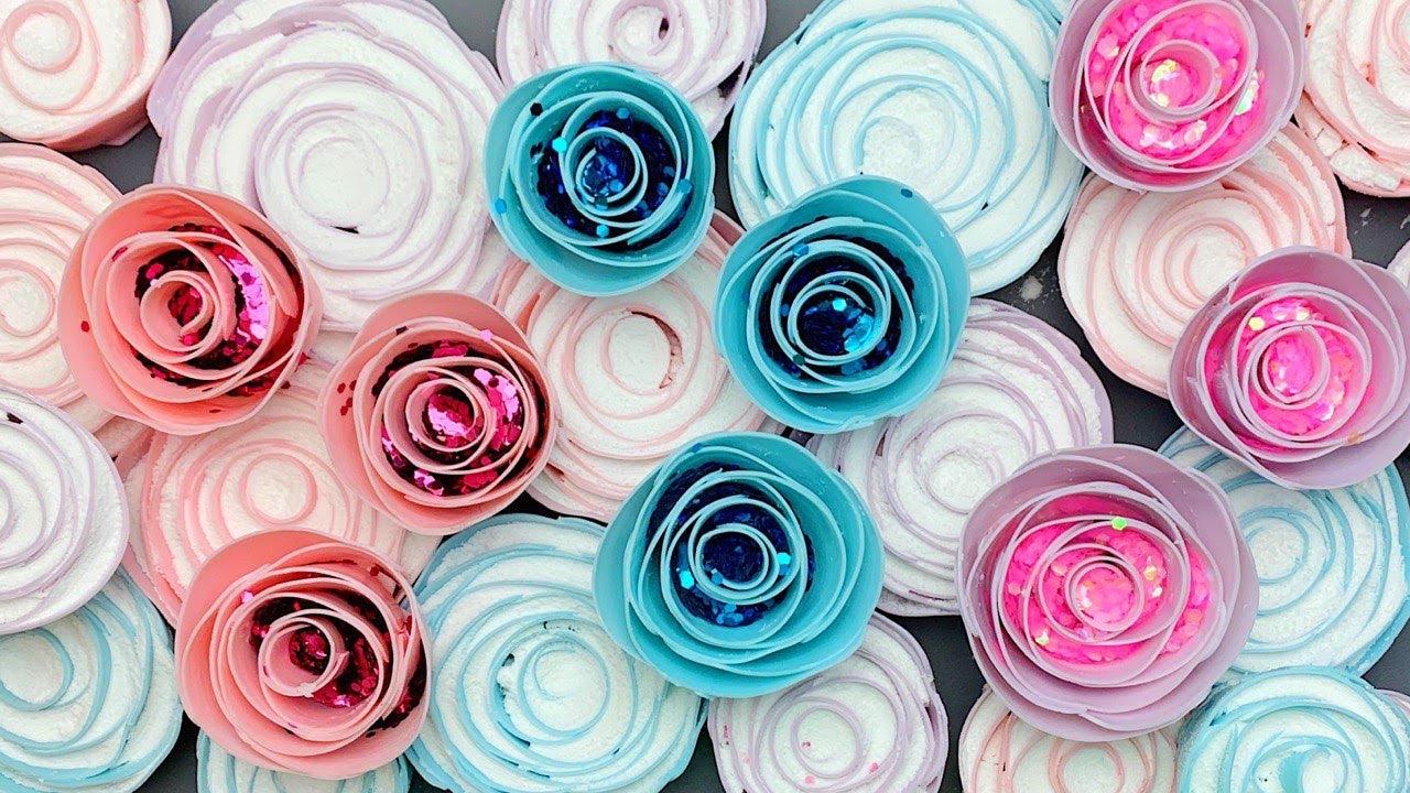 ASMR SOAP★Crushing soap roses with starch and glitter★ - YouTube