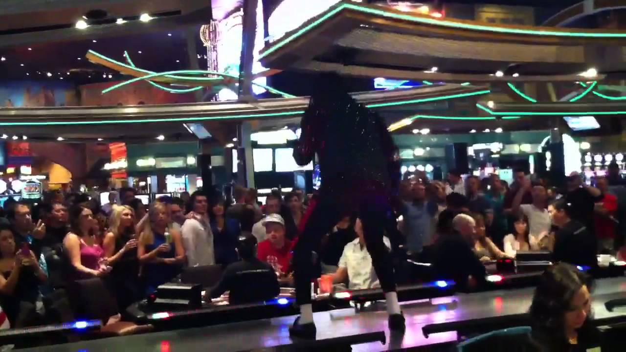 Tribute to Michael Jackson @ NYNY - YouTube