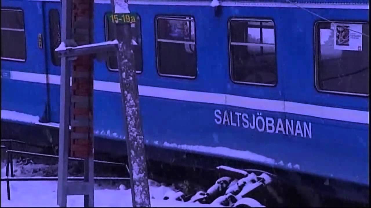 Stolen train in Sweden crashes into house - video - YouTube
