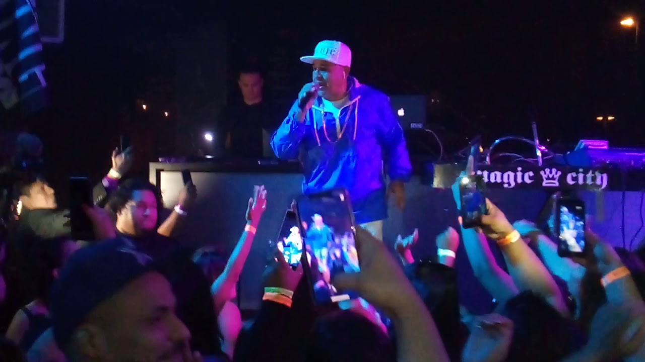 MC Magic intro volver volver - YouTube