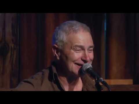 Julian Hagen at Woodwalk - YouTube