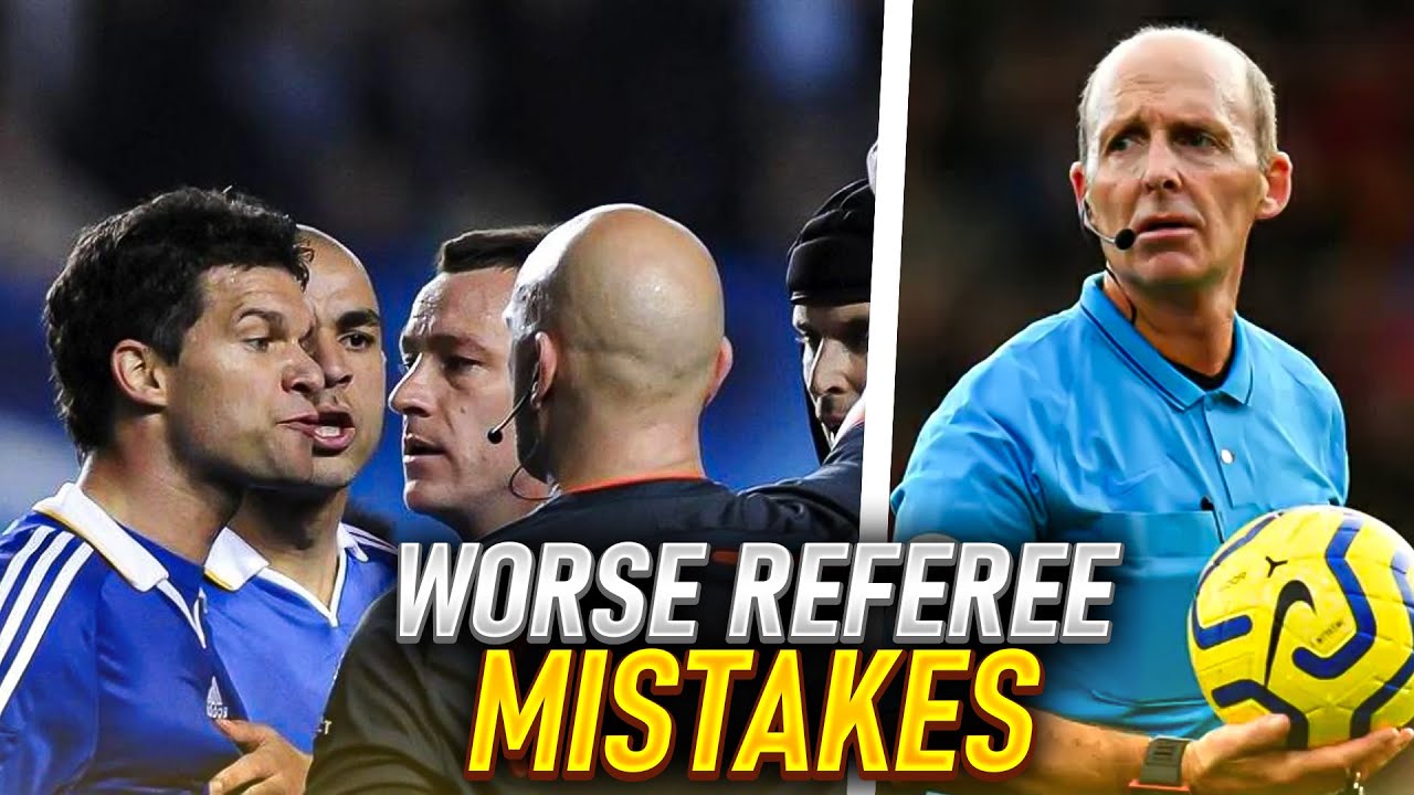 The 8 Worse Referee Mistakes Of All Time - YouTube