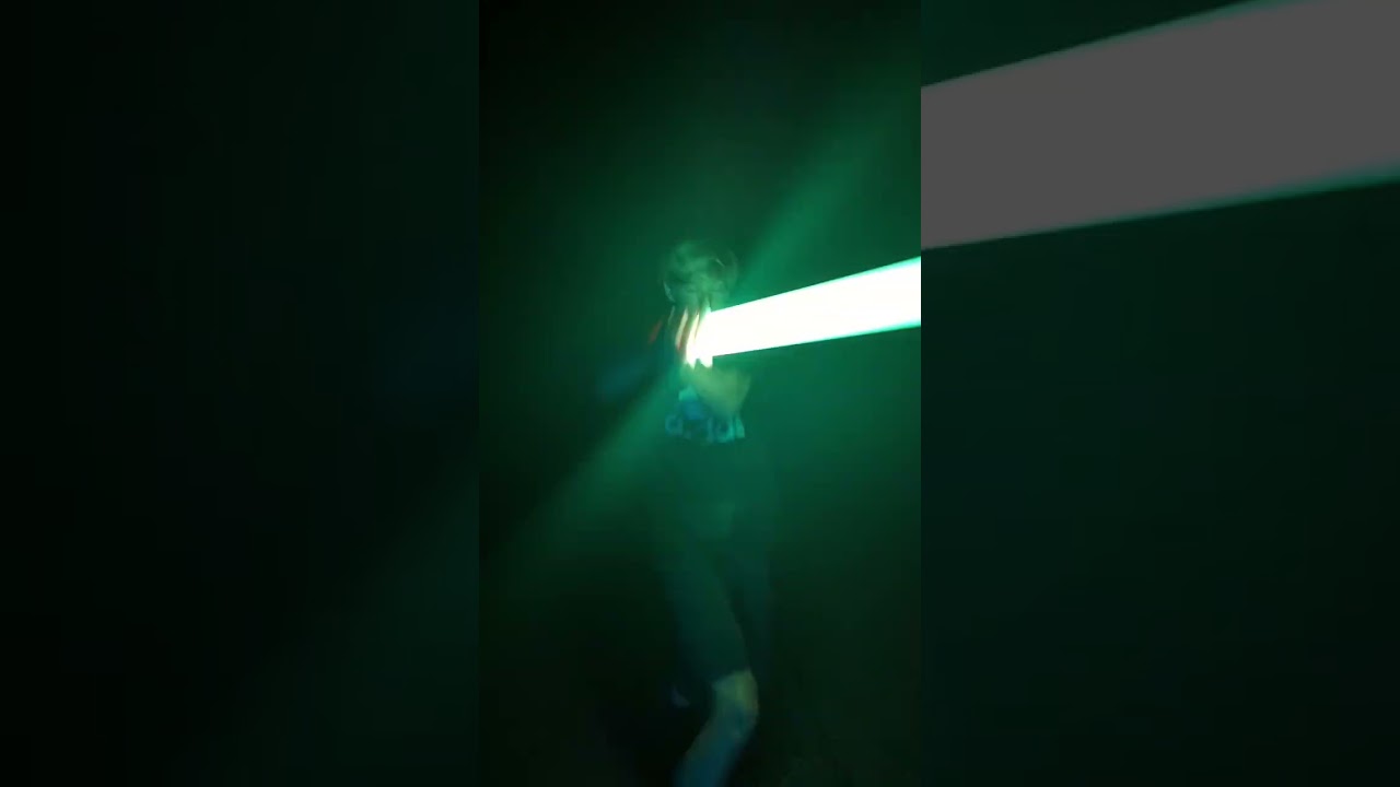 Reverse grip slashing - YouTube