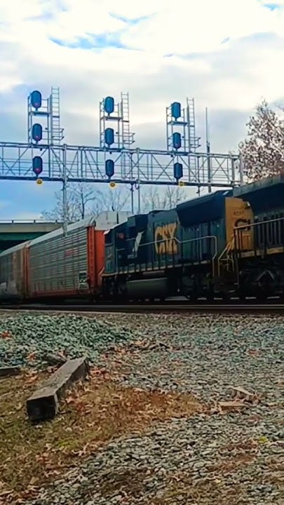 11/16 M277 is a short train as it passes through St Denis MD #shorts #short #shortvideo # ...