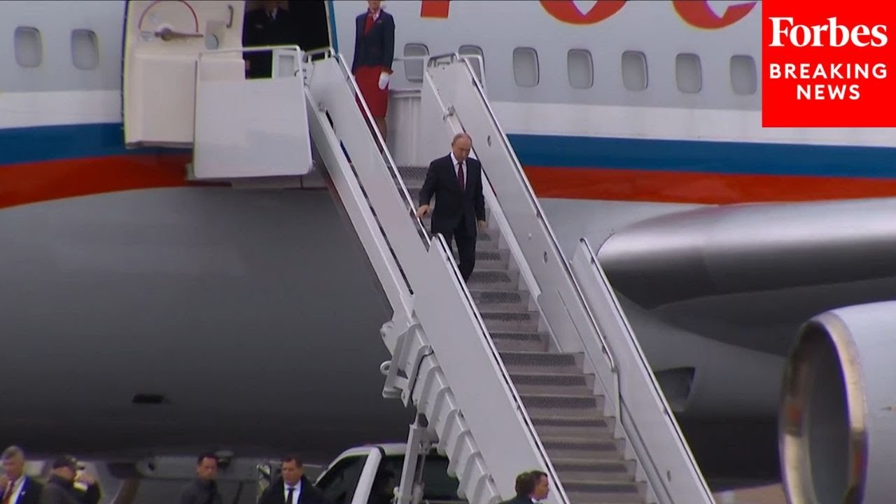 BREAKING: Watch The Moment Russian President Putin Exits His Plane In ...