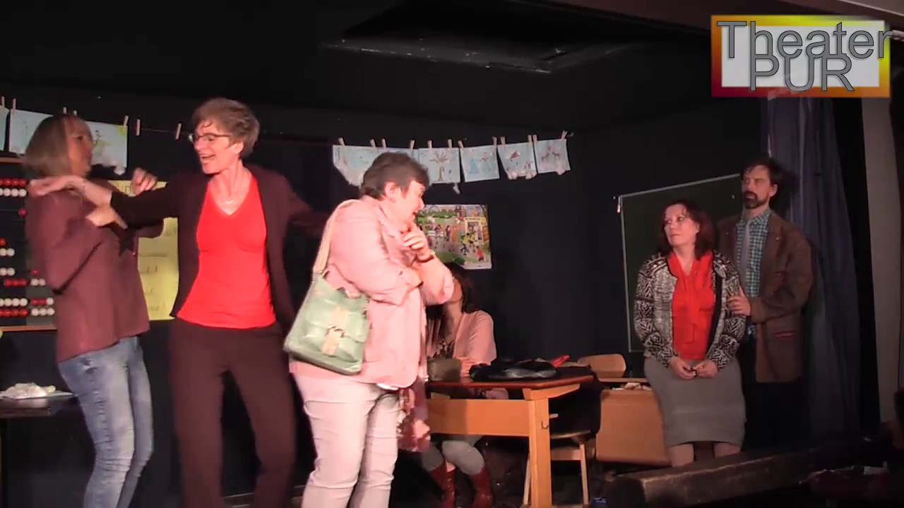 Theater PUR - Frau Müller muss weg - Impressionen - YouTube