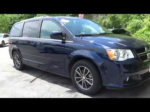 2017 Dodge Grand Caravan Beckley WV P0933 - YouTube
