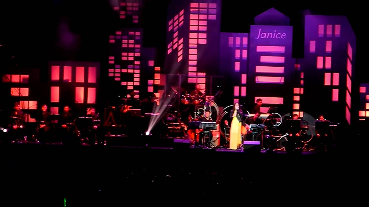 Janice 3000 Day & Night Concert- Janice-積雪(20.07.2012) - YouTube