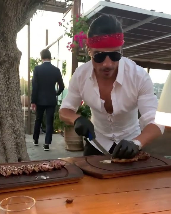 Mykonos Salt Bae | Nusret - YouTube