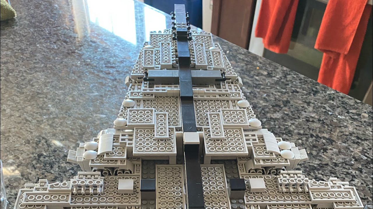 Mould King Executor Super Star Destroyer Bag 5 - YouTube