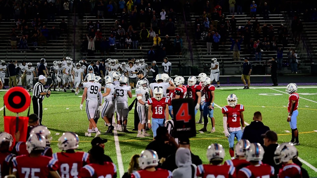 Alliance Aviators vs Louisville Leopards 2021 football game. BANANA'S ...