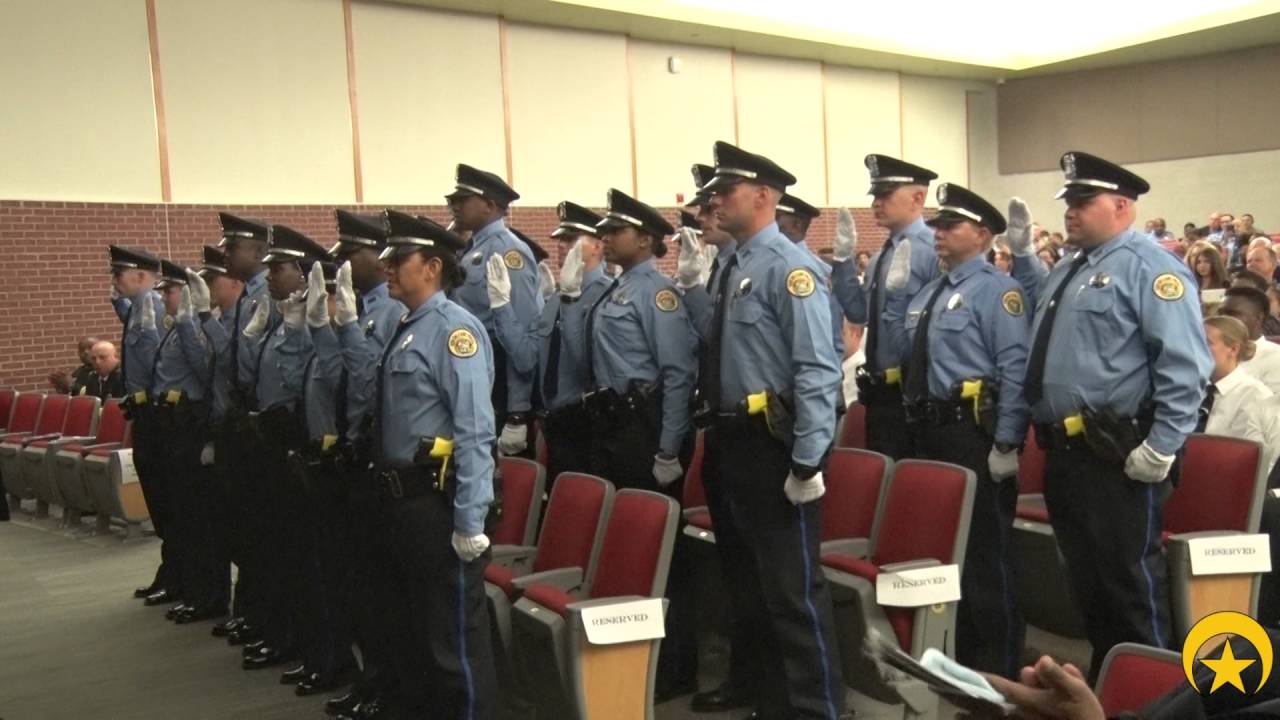 Chief Harrison speaks to Class #174 - YouTube