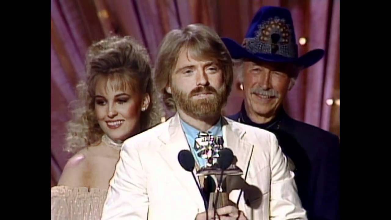 Michael Murphey Wins Top New Male Vocalist - ACM Awards 1983 - YouTube