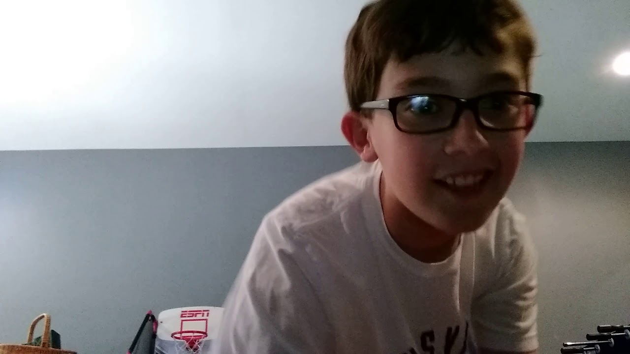 Cringy Dance Moves #1 - YouTube