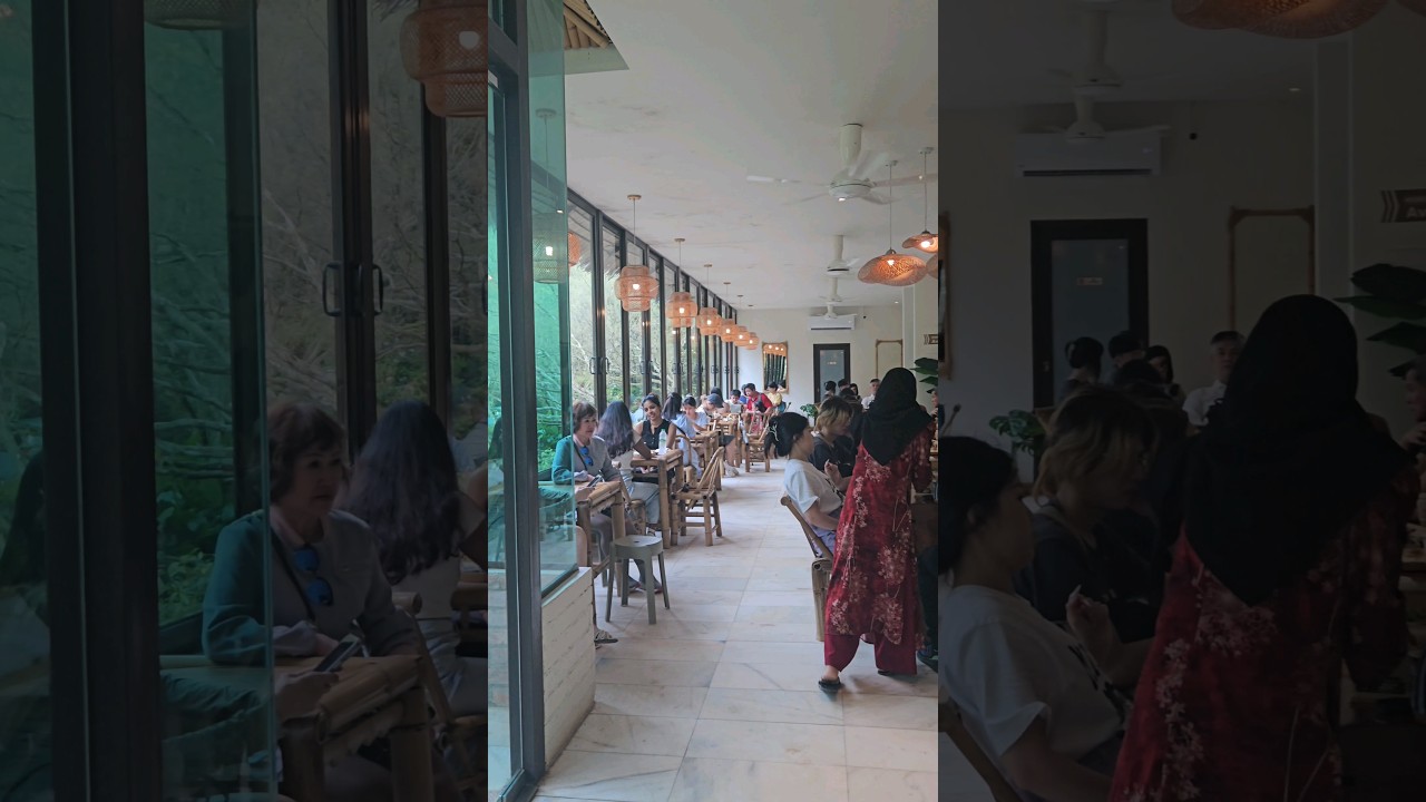 CAFE: Fat Bamboo Cafe Putuo Village Kulai Johor MALAYSIA #putuovillage ...