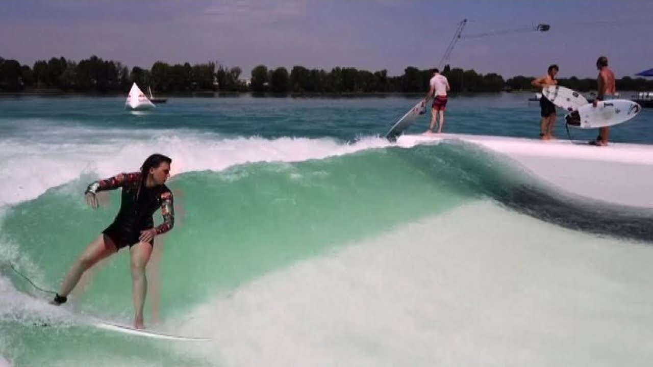Fare Surf a Milano: aperta la prima Wave pool d'Italia - YouTube
