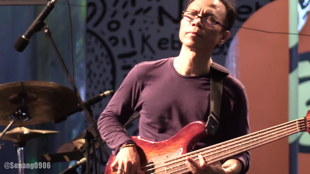 Indro Hardjodikoro Project - Drum and Bass @ JJF 2020 - YouTube