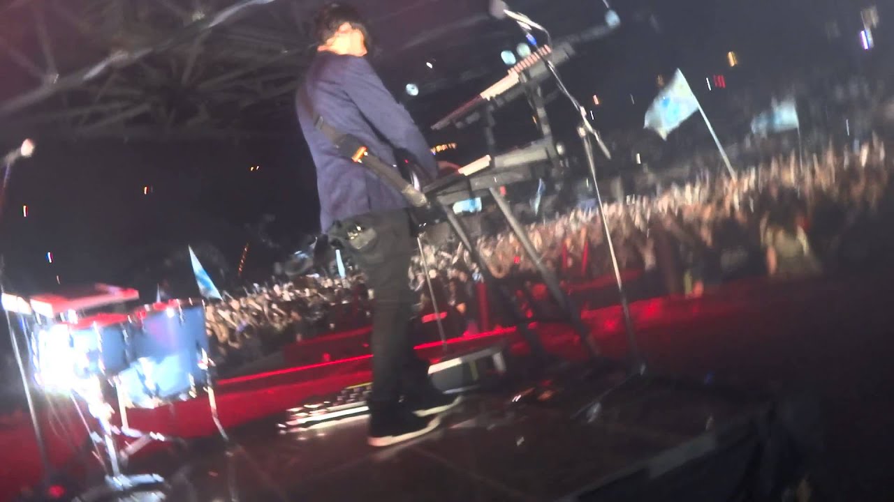 30STM this is war - YouTube