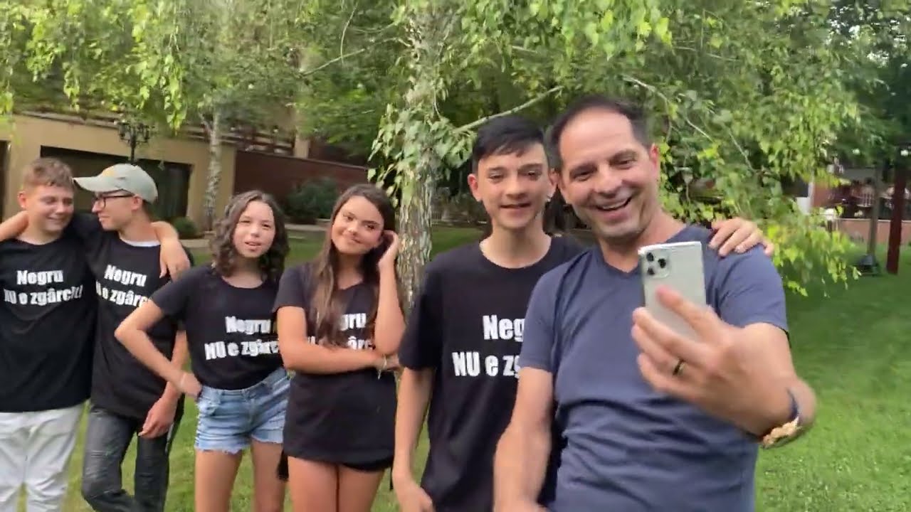 Behind the scenes 6ASE cu Dan Negru & CO - YouTube