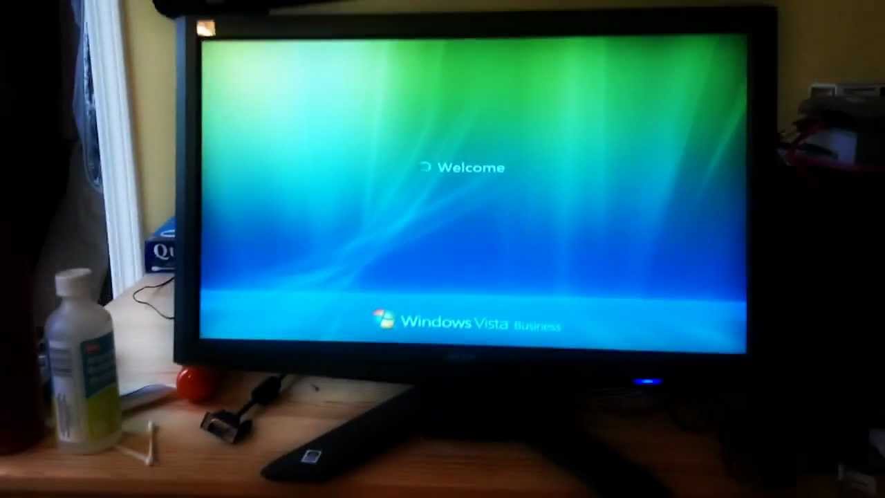Starting Windows Vista Business 32-Bit the First Time - YouTube