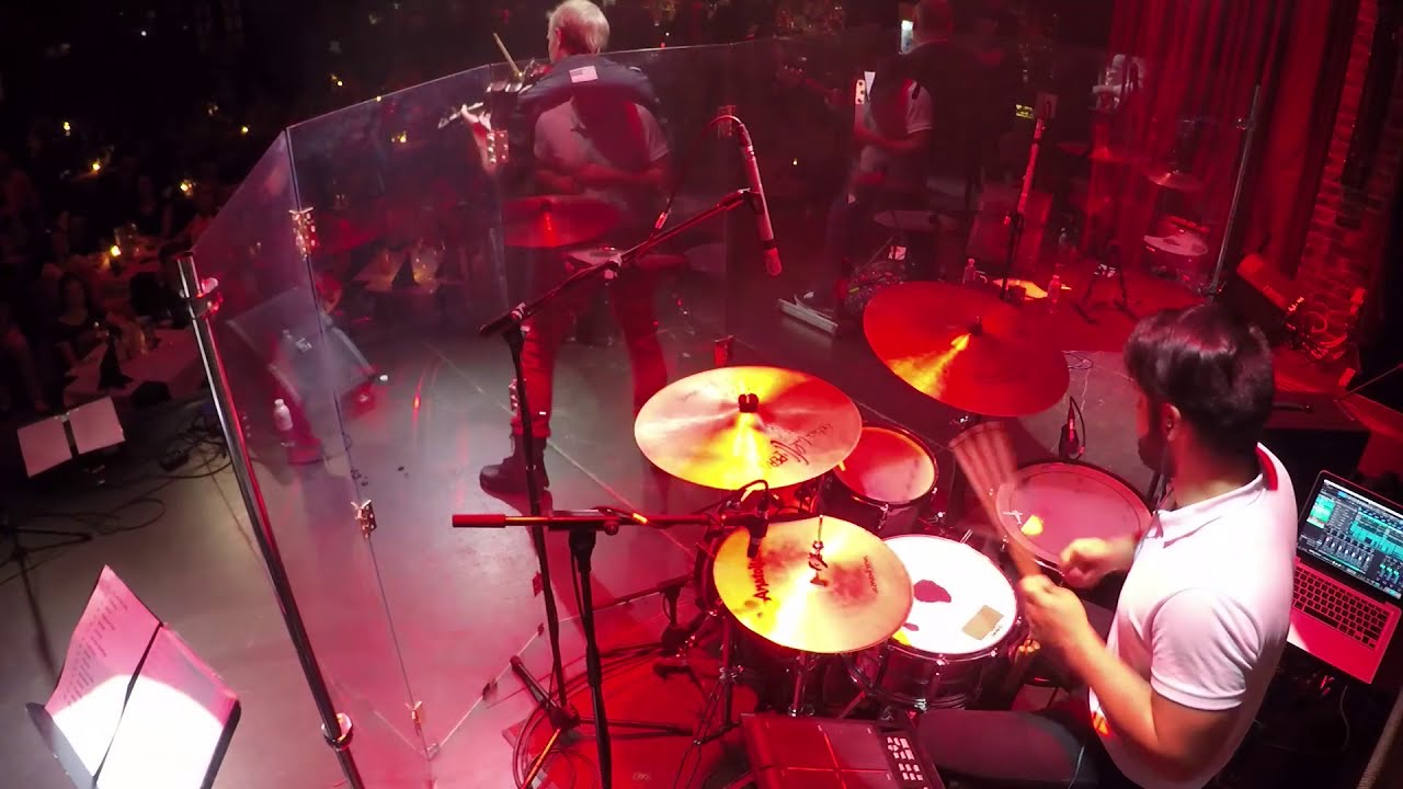 Victory by Ronan Hardiman, violin Denys Boyev - YouTube