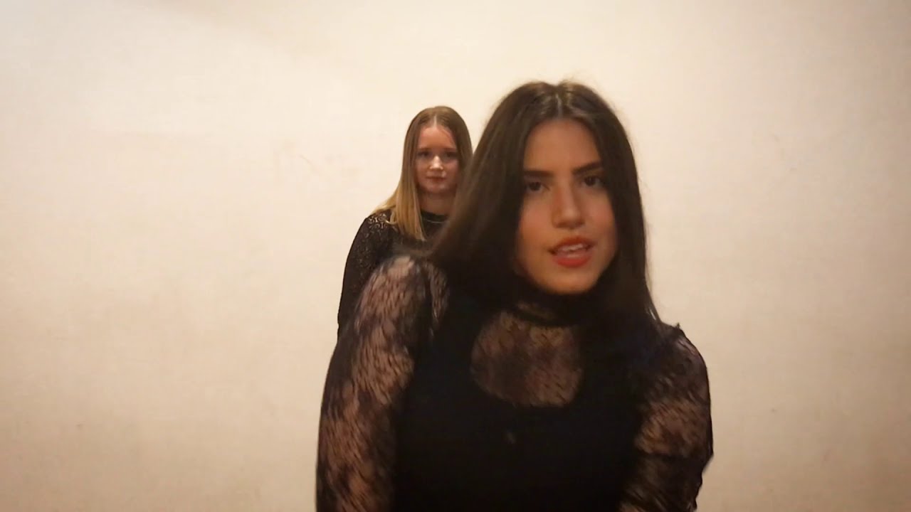 NAMELESS Crew (Karina&Selina) - Red Velvet Monster - YouTube