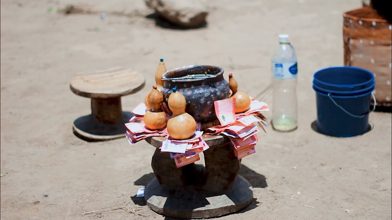 LUDOMYA MHULI __ UJUMBE WA MANENGELO (Official Video) - YouTube