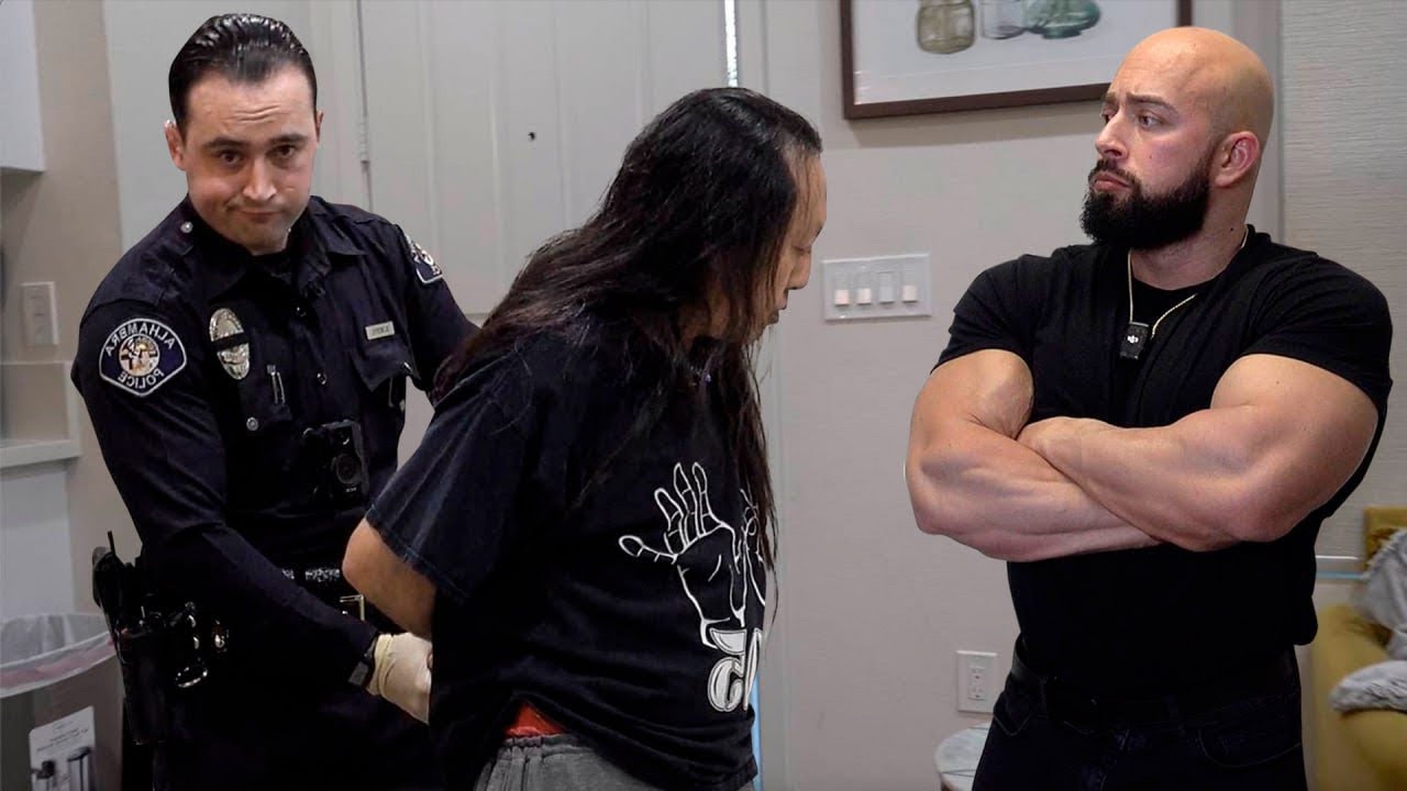 ARMED PRED Who Met FOUR Young Girls In the Past Gets Arrested - YouTube
