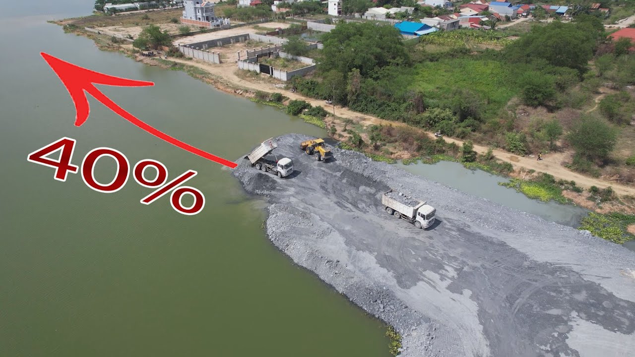 Paet 57 Big Round Sliding ! Nice Machine Wheel Loader Moving Rock to ...