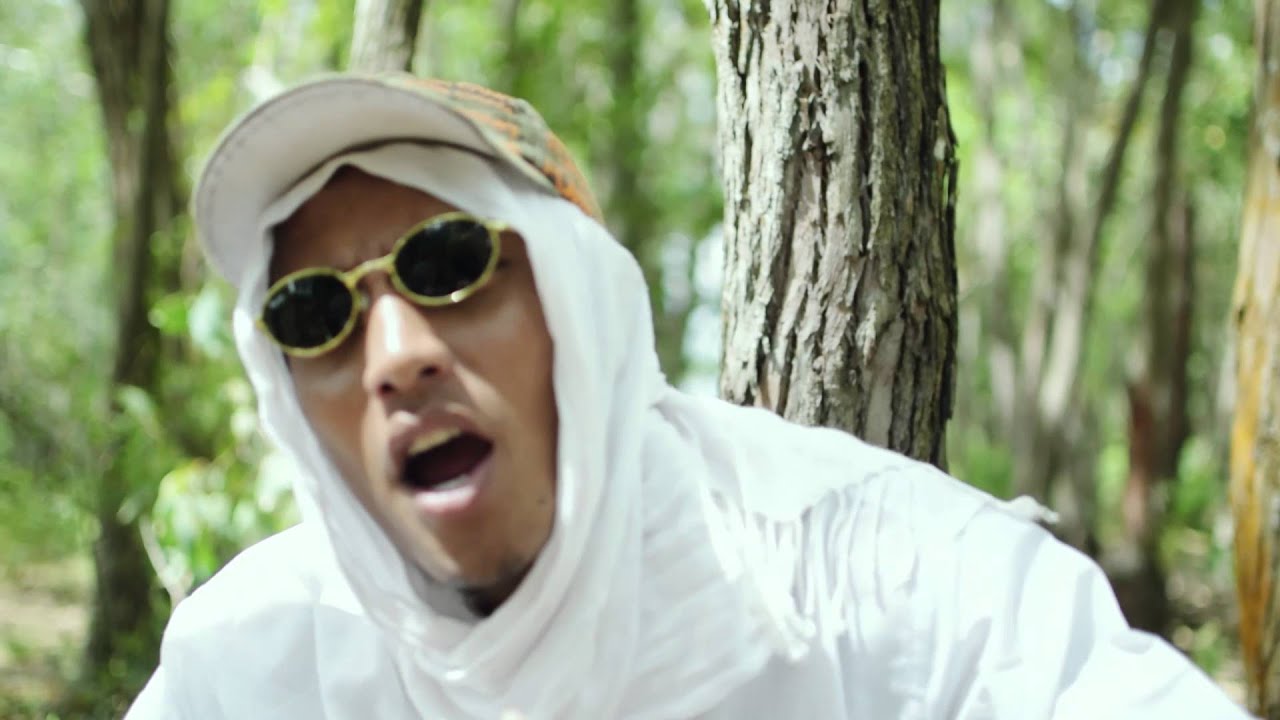 nadz most high jah-clip gasy 2016 - YouTube