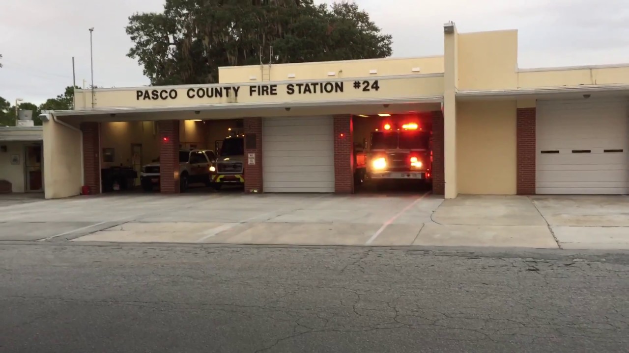Engine & Rescue 24 Responding - Pasco County Fire Rescue - YouTube