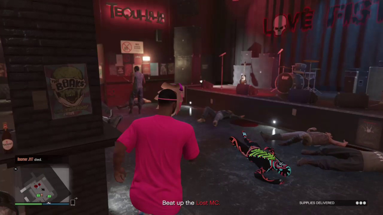 Grand Theft Auto V BIKER BAR FIGHT W/ BOOMER AND CRISPY...I'M BACK AND ...