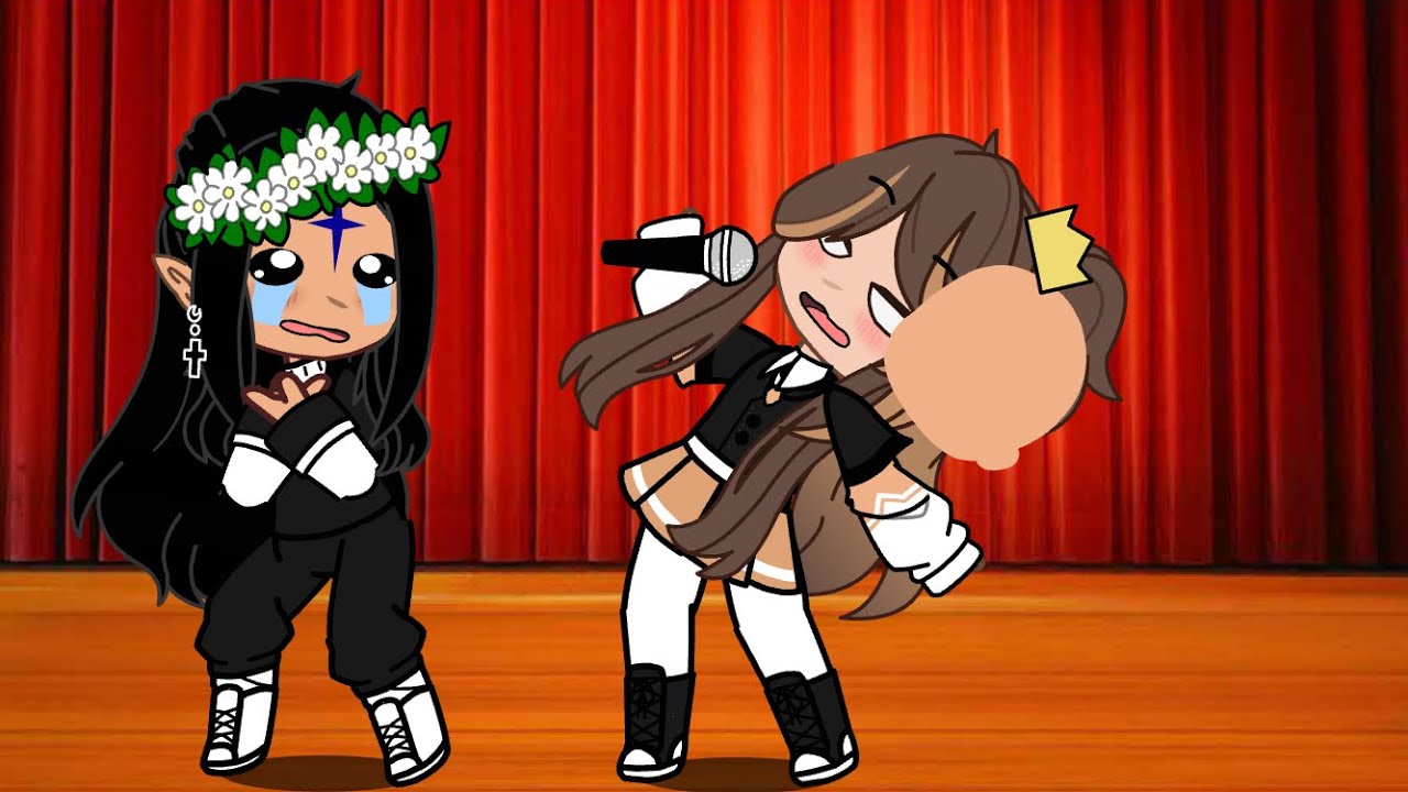 Potato lord unleashing her singing talent 🤣 // ☾ℳℴℴ𝓃 𝓉𝒽ℯ ℰ𝓁𝒻☾ // Gacha ...