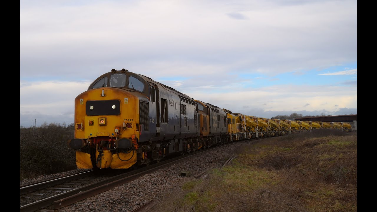 DRS 37422 & 37401 head 6Z10, 12.50 Whitemoor Yard - Stowmarket DGL ...