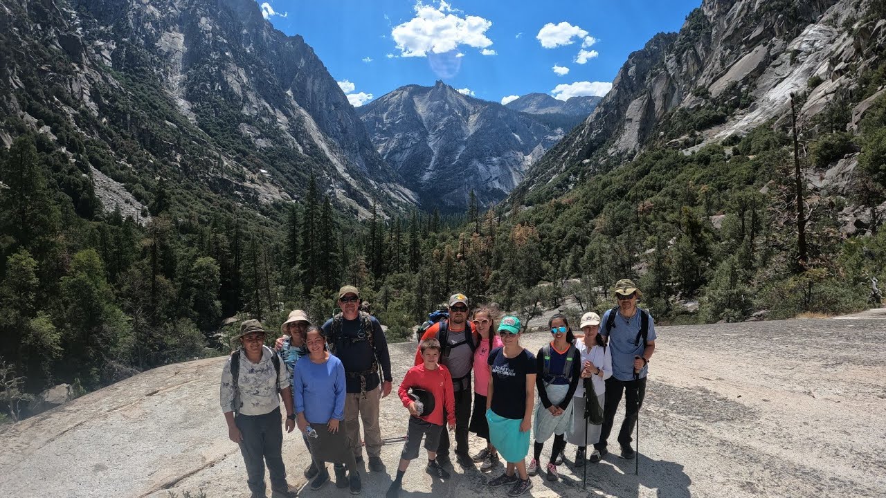 Mist Falls Hike - Kings Canyon National Park - YouTube