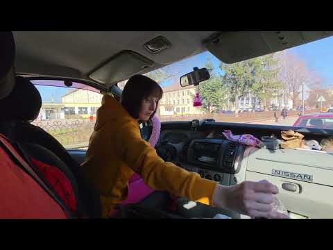 ASMR ( Manual Car ) REVVING IN TRAFFIC LIGHT 🚦 WOMAN DRIVING 