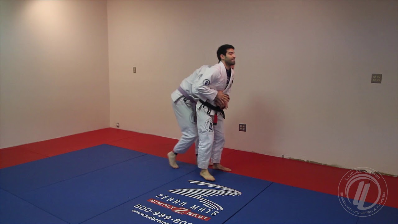 Bear Hug Defense to Kneebar | Casarez Brazilian Jiu Jitsu | Lepri BJJ ...