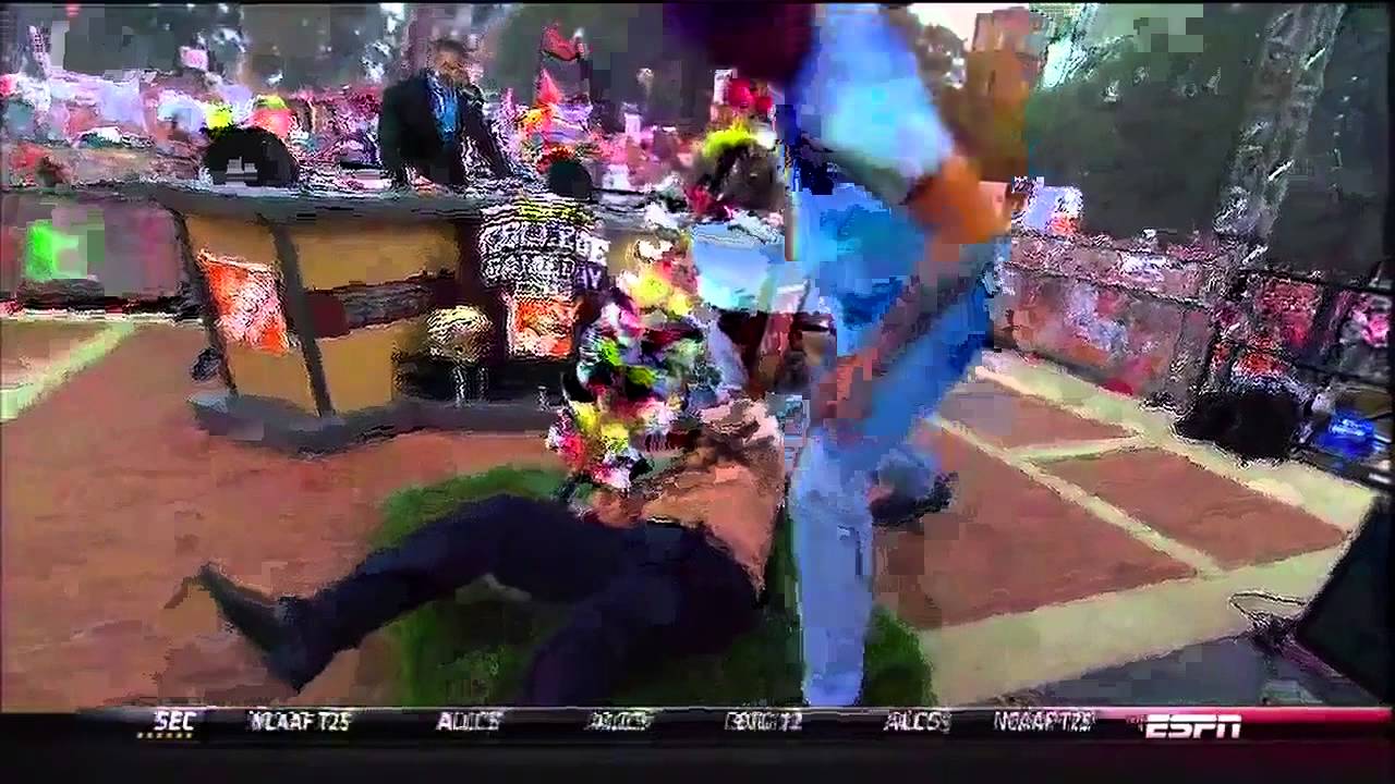 Bill Murray Beats Up Lee Corso After He Picks FSU to Beat Clemson - YouTube