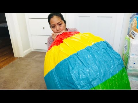 BEACH BALL// BLOW UP BEACH BALL part 1