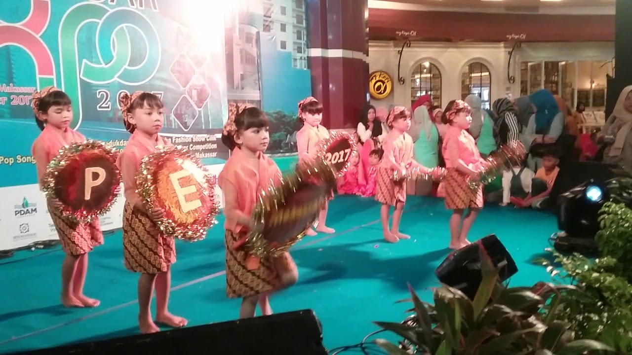 Tari Panen Tk Shinta Utama - YouTube