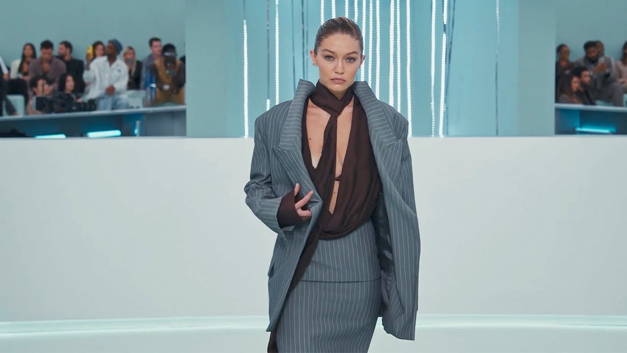 Boss | Fall Winter 2023/2024 | Full Show - YouTube