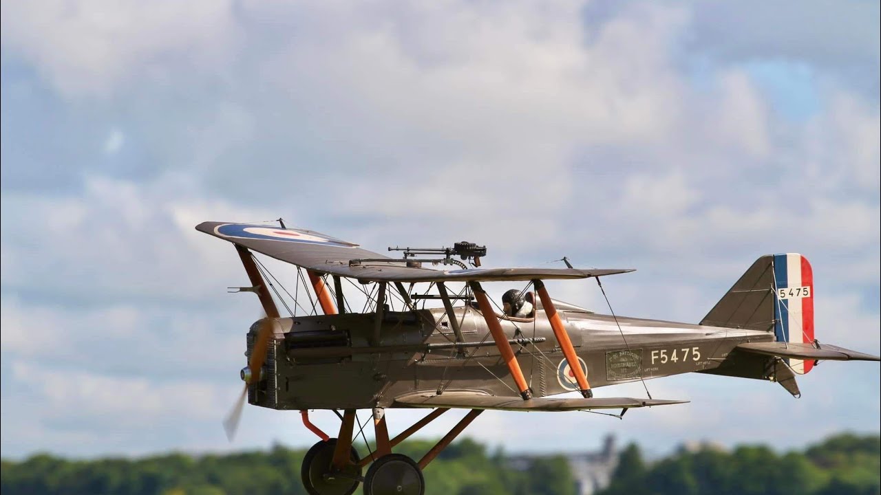 Al MAIDENS his Duncan Hutson SE5A.walk around at end - YouTube